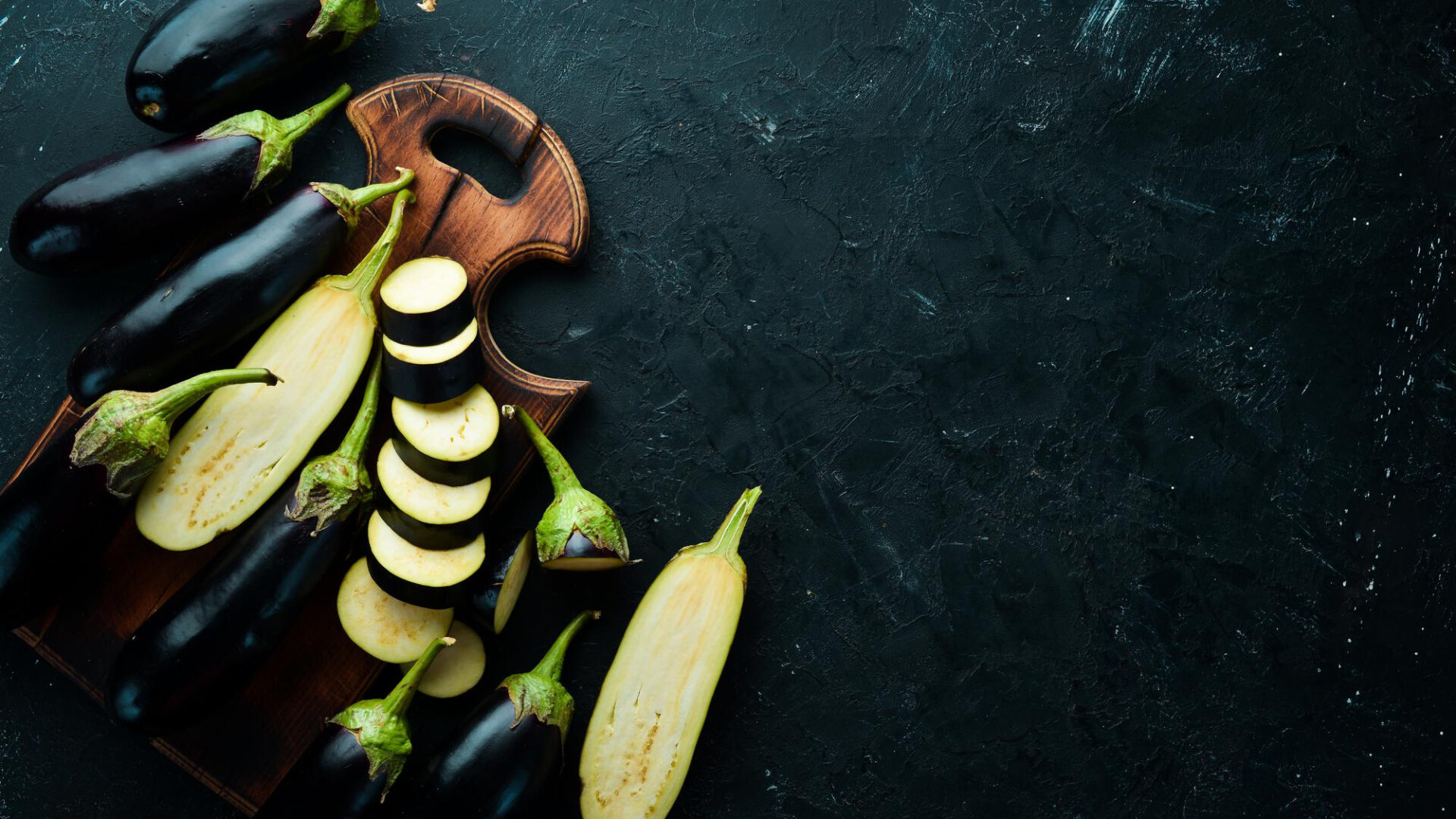 Kashke Bademjan: The Creamy Persian Eggplant Dip That Steals the Show ...